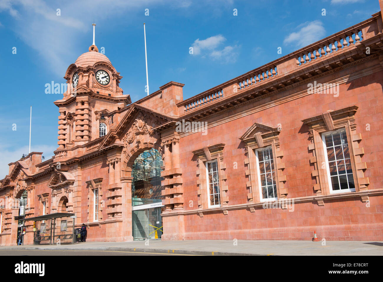 Nottingham Railway Station High Resolution Stock Photography and Images ...