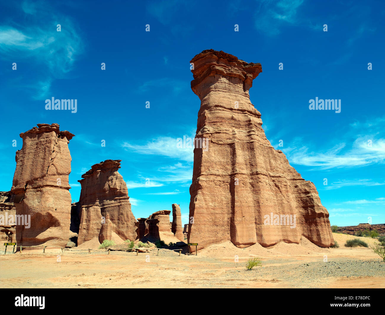 Scenic landscape in the Parque Nacional Talampaya Stock Photo - Alamy