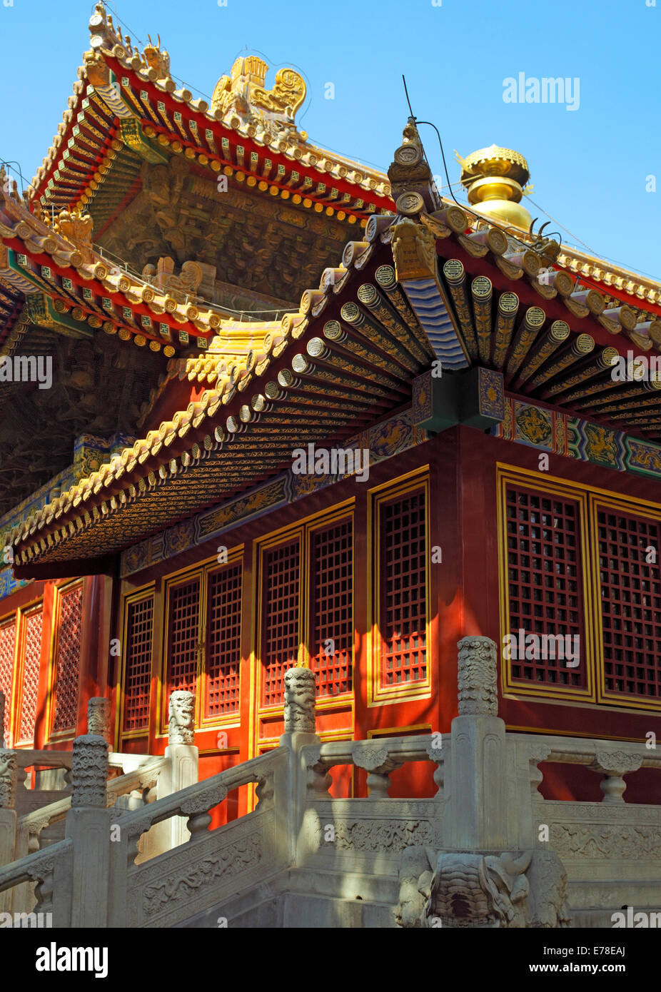 A palace pavilion inside The Forbidden City of Beijing Stock Photo - Alamy