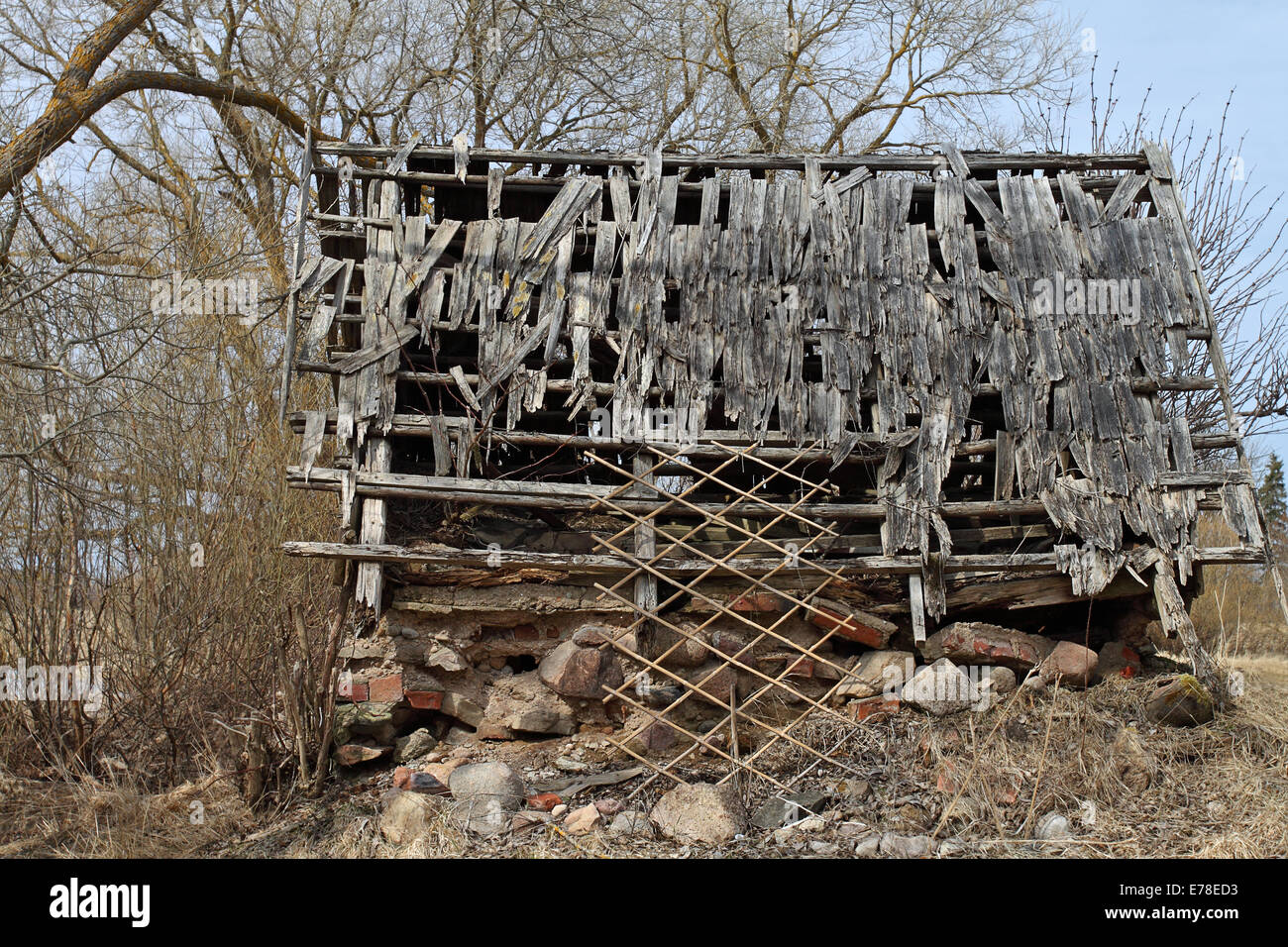 Ramshackle barn closeup Stock Photo - Alamy