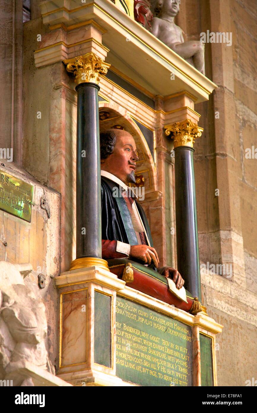 William Shakespeare's Funerary Monument, Holy Trinity Church, Stratford ...