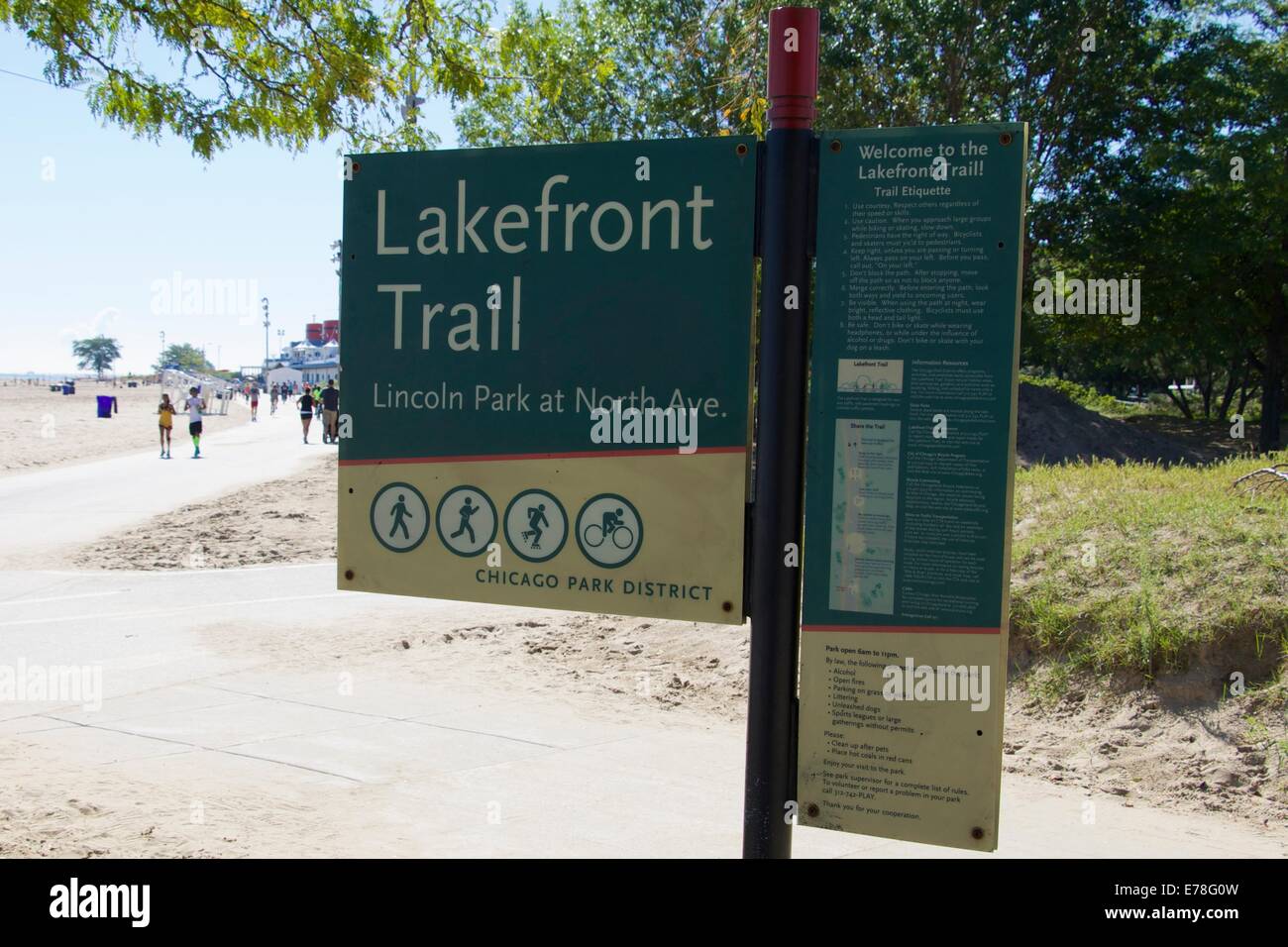 Lakefront Trail sign. North Avenue Beach, Chicago, Illinois Stock Photo ...