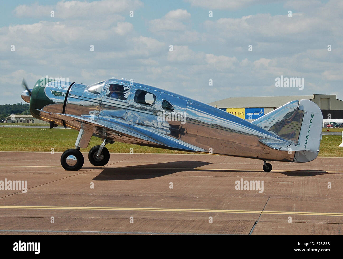 Spartan transport aircraft used hi-res stock photography and images - Alamy
