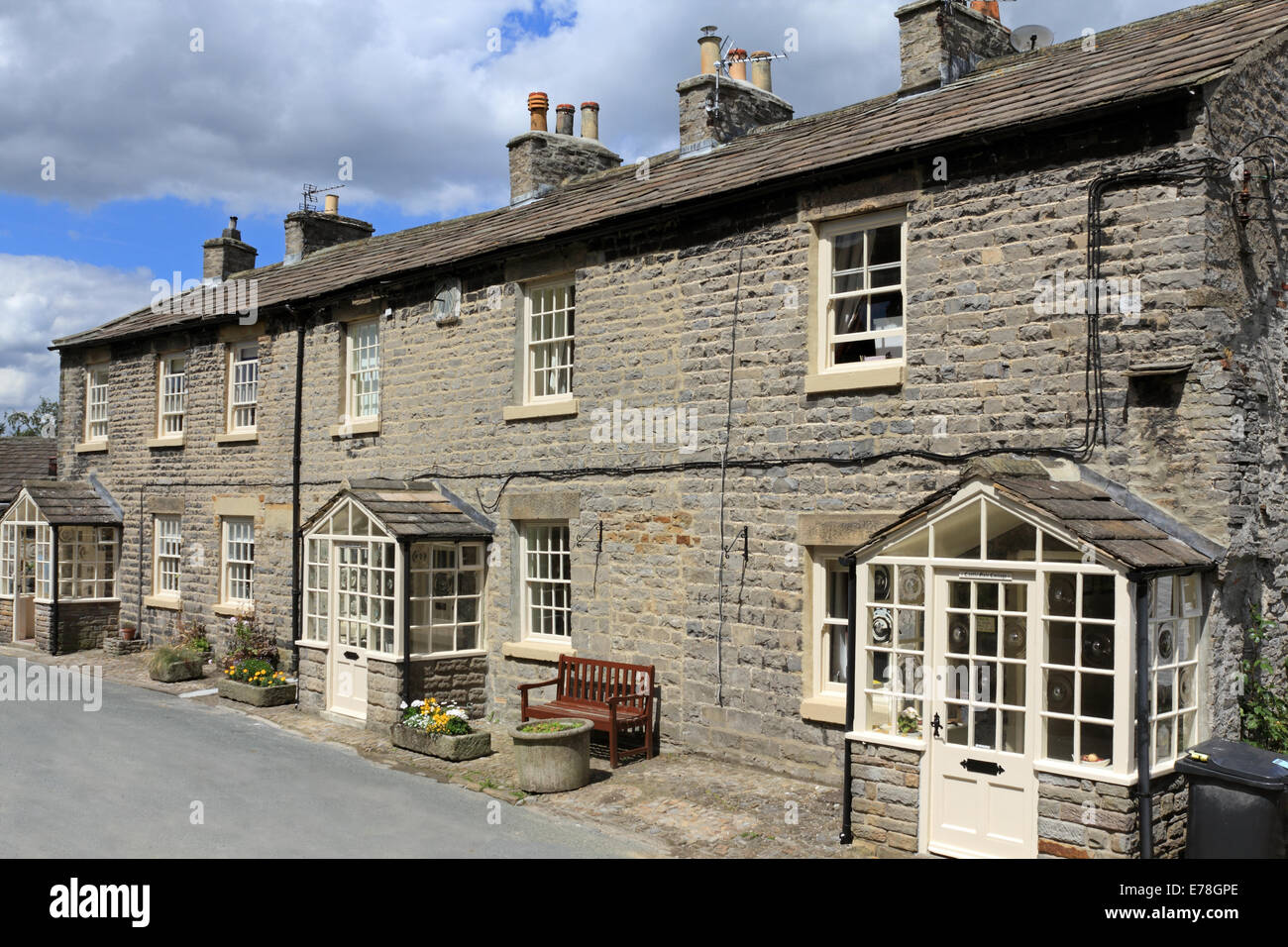 Middleham, Yorkshire, England, UK Stock Photo - Alamy