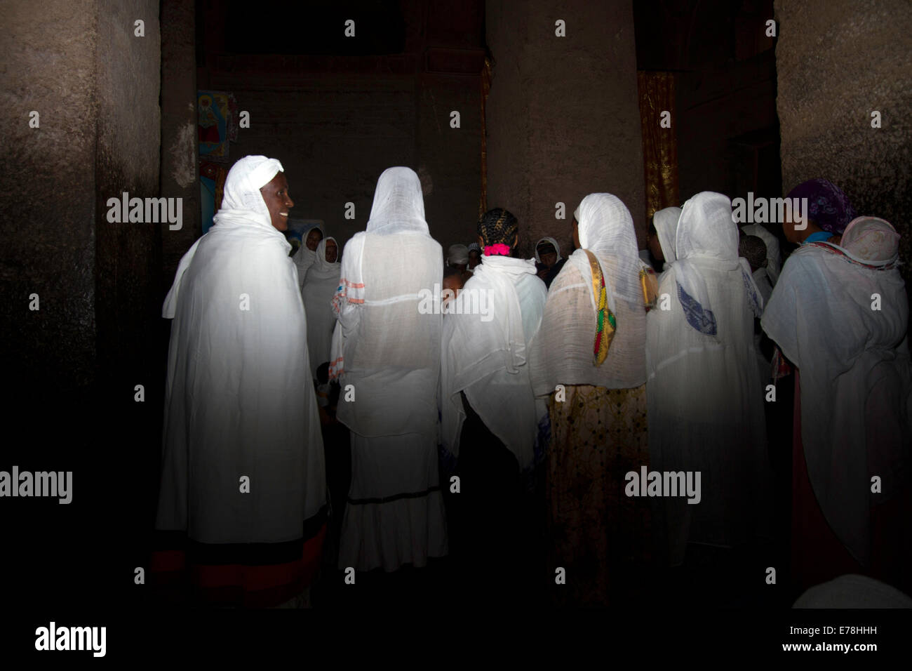 Women in white worship at church Stock Photo - Alamy