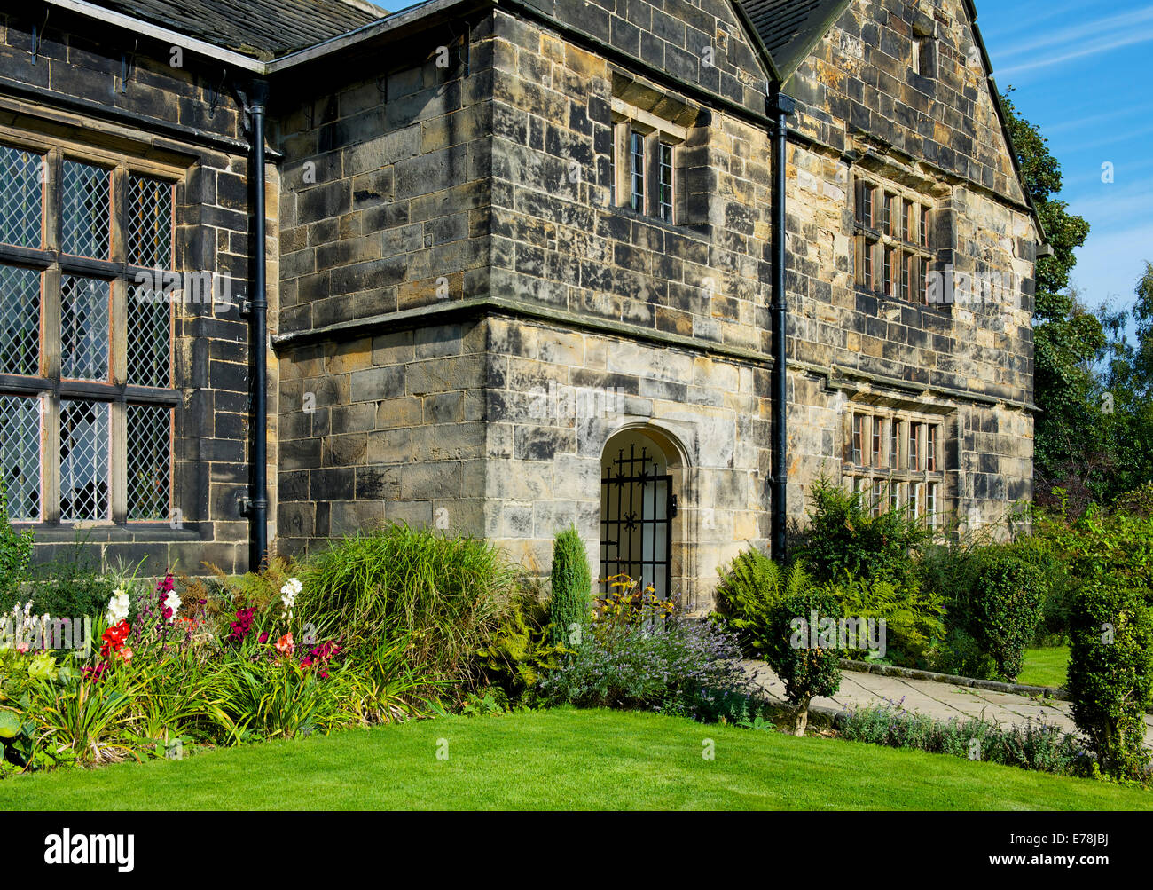 Oakwell Hall, Birstall, West Yorkshire, England UK Stock Photo - Alamy