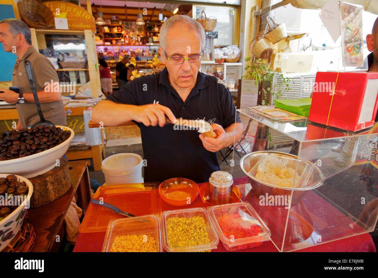 Man Making Cannoli, Ortygia, Syracuse, Sicily, Italy, Southern Europe ...