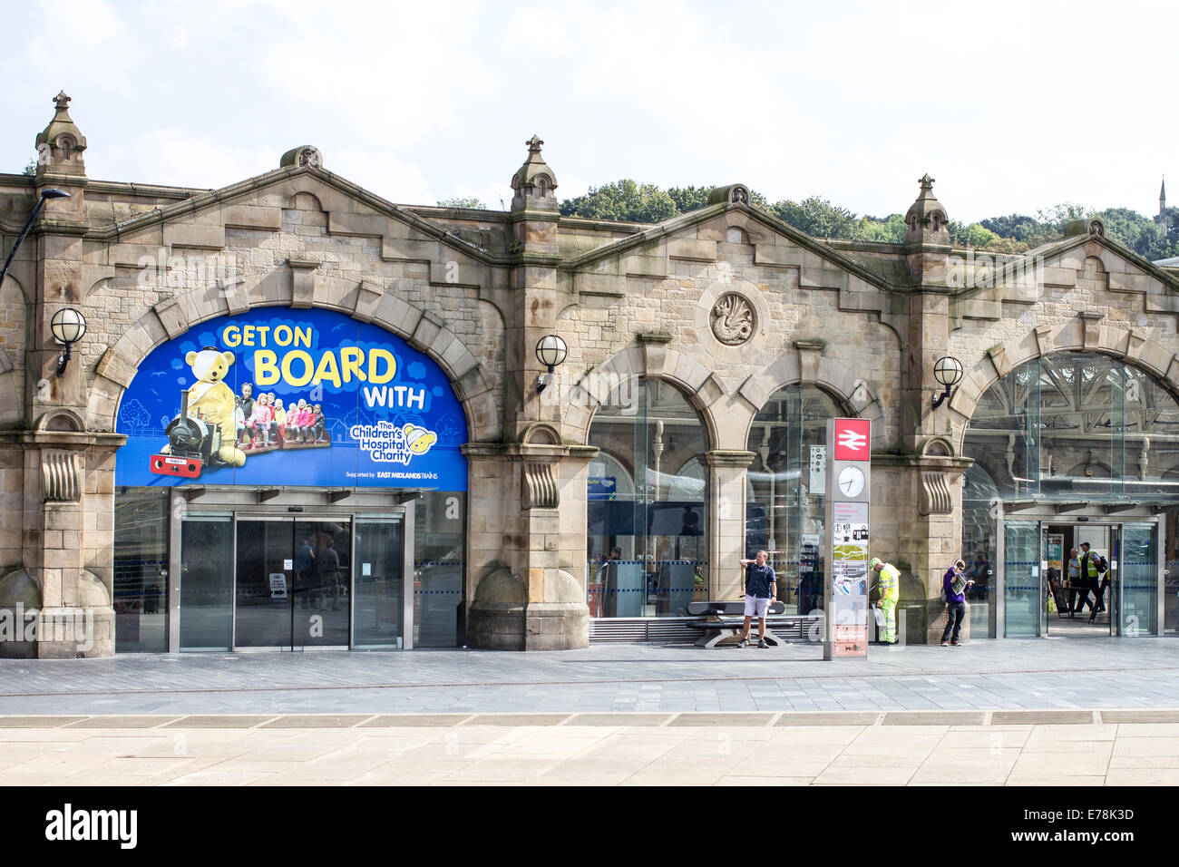 Sheffield railway station in Sheaf Square, formerly Pond Street and ...