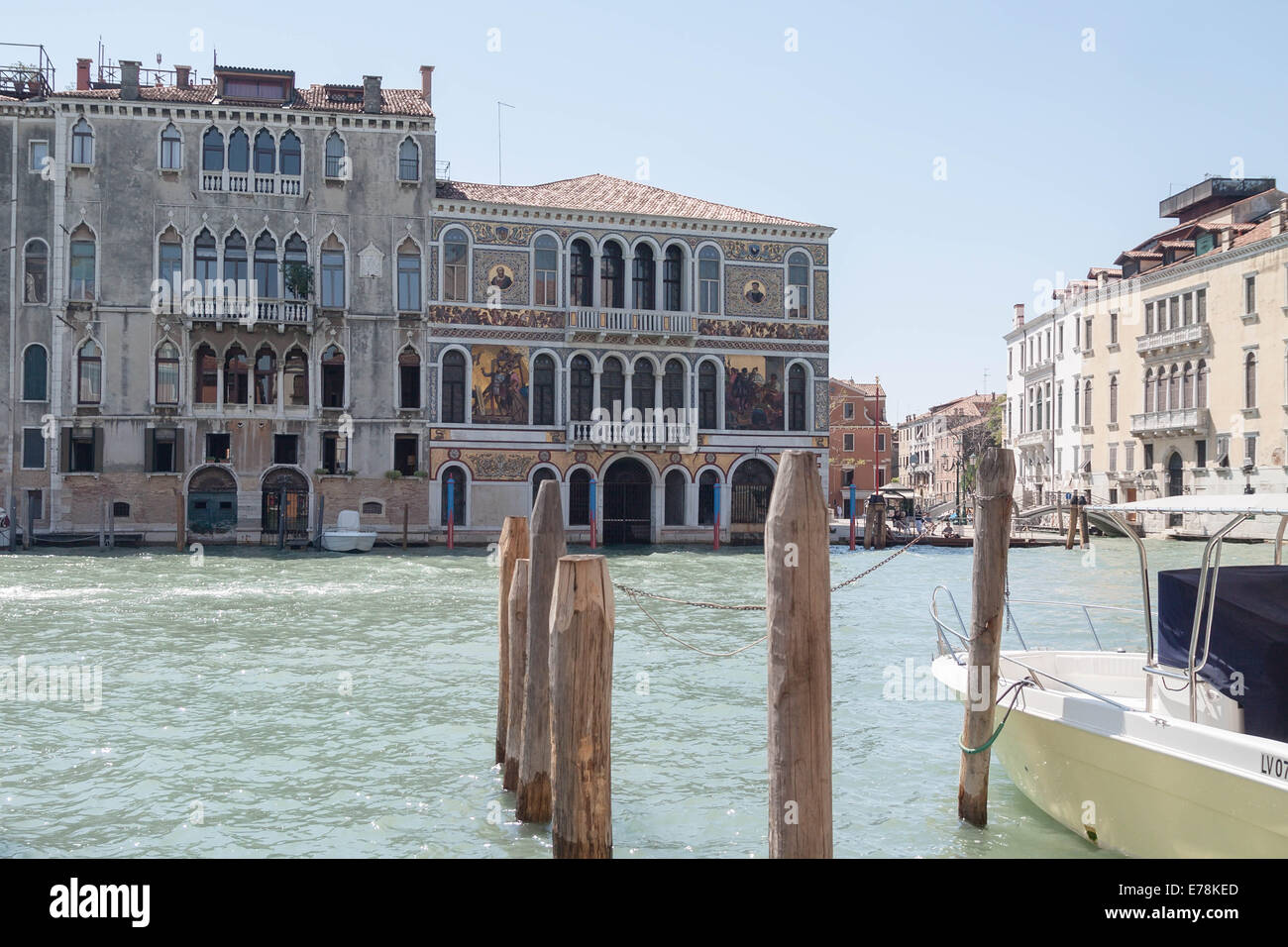 Paint venice hi-res stock photography and images - Alamy