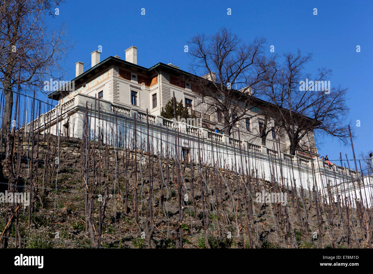 Vinohrady pub hi-res stock photography and images - Alamy