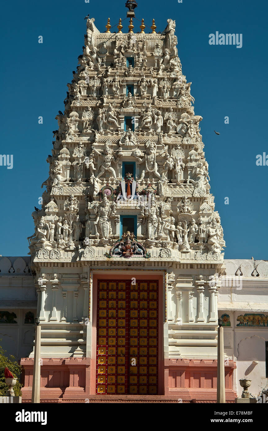 Vaishnav hi-res stock photography and images - Alamy