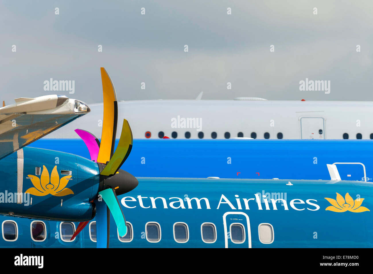 Aircraft details hi-res stock photography and images - Alamy