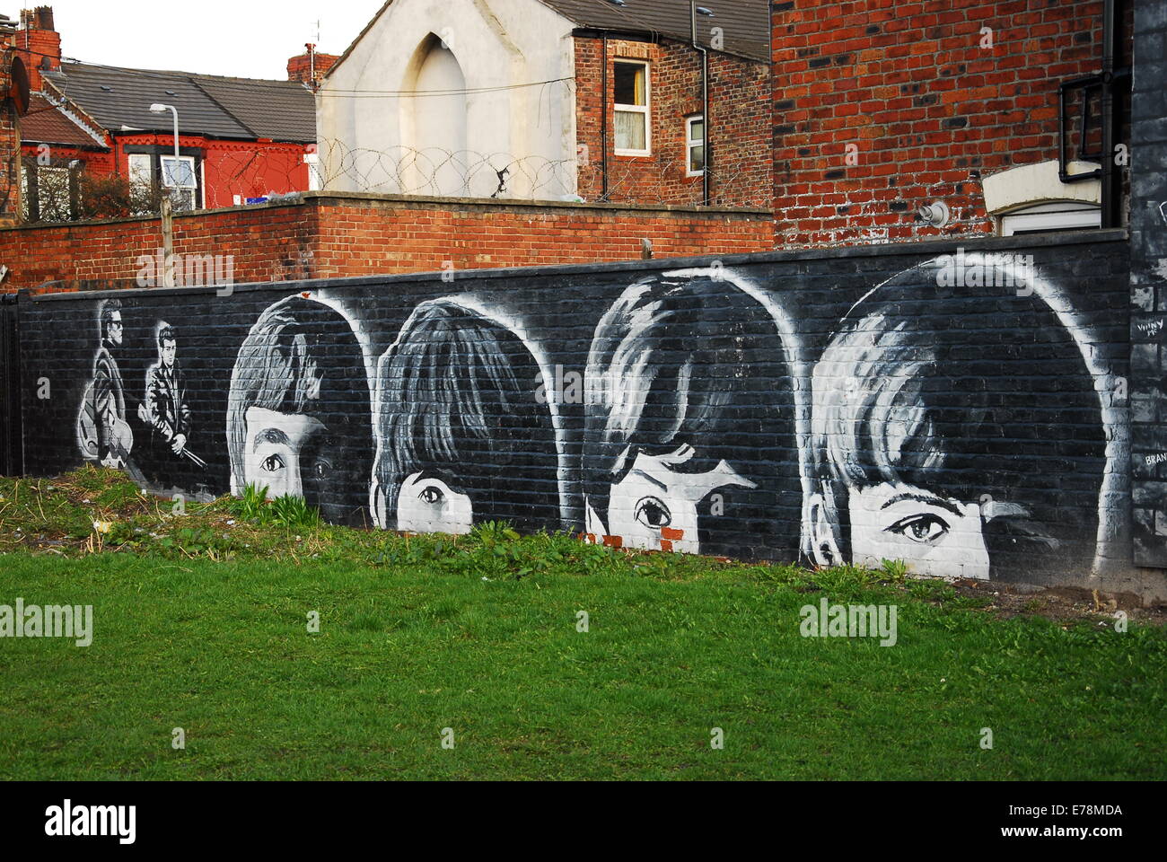 Pete best beatles hi-res stock photography and images - Alamy