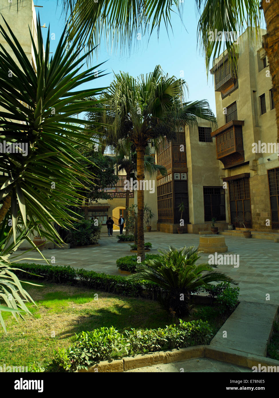 Cairo museum garden hi-res stock photography and images - Alamy
