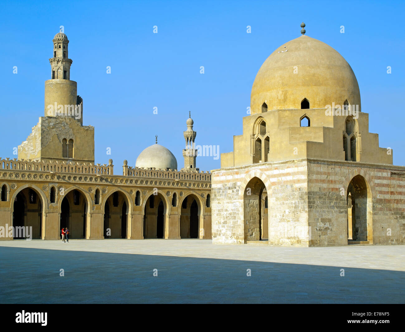 Abbasid mosque hi-res stock photography and images - Alamy