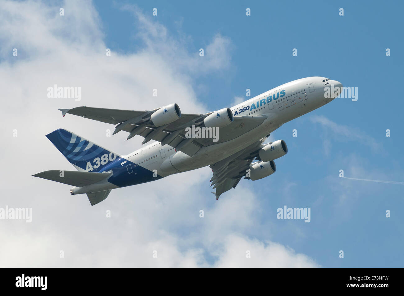 Airbus a380 flight test hi-res stock photography and images - Alamy