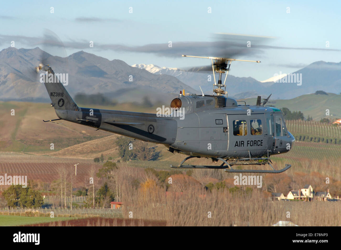Bell uh 1h hi-res stock photography and images - Alamy