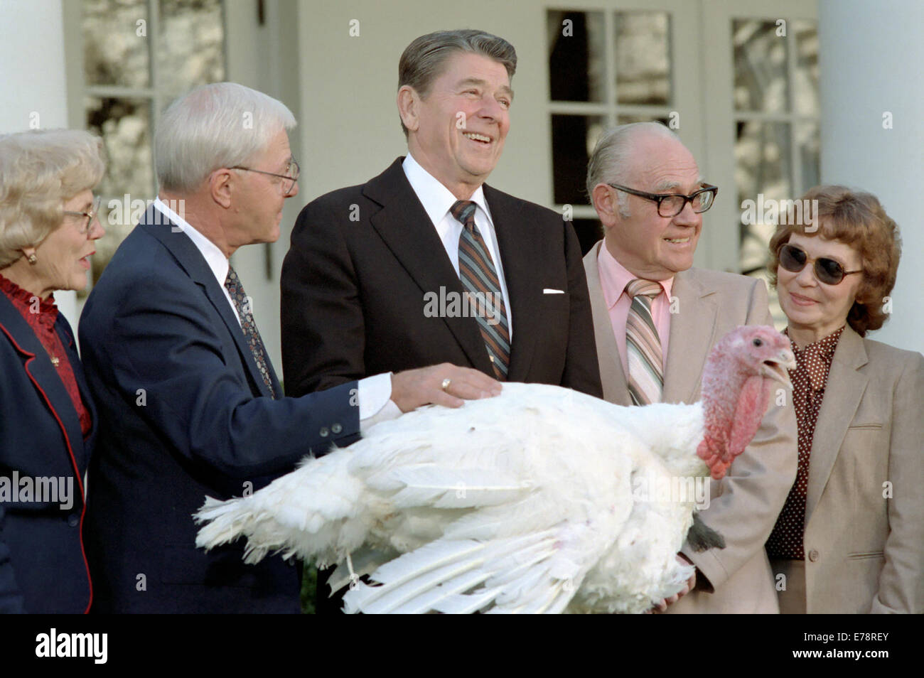 President ceremony hi-res stock photography and images - Alamy