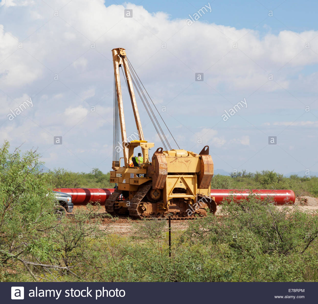 Pipelayer Stock Photos & Pipelayer Stock Images - Alamy