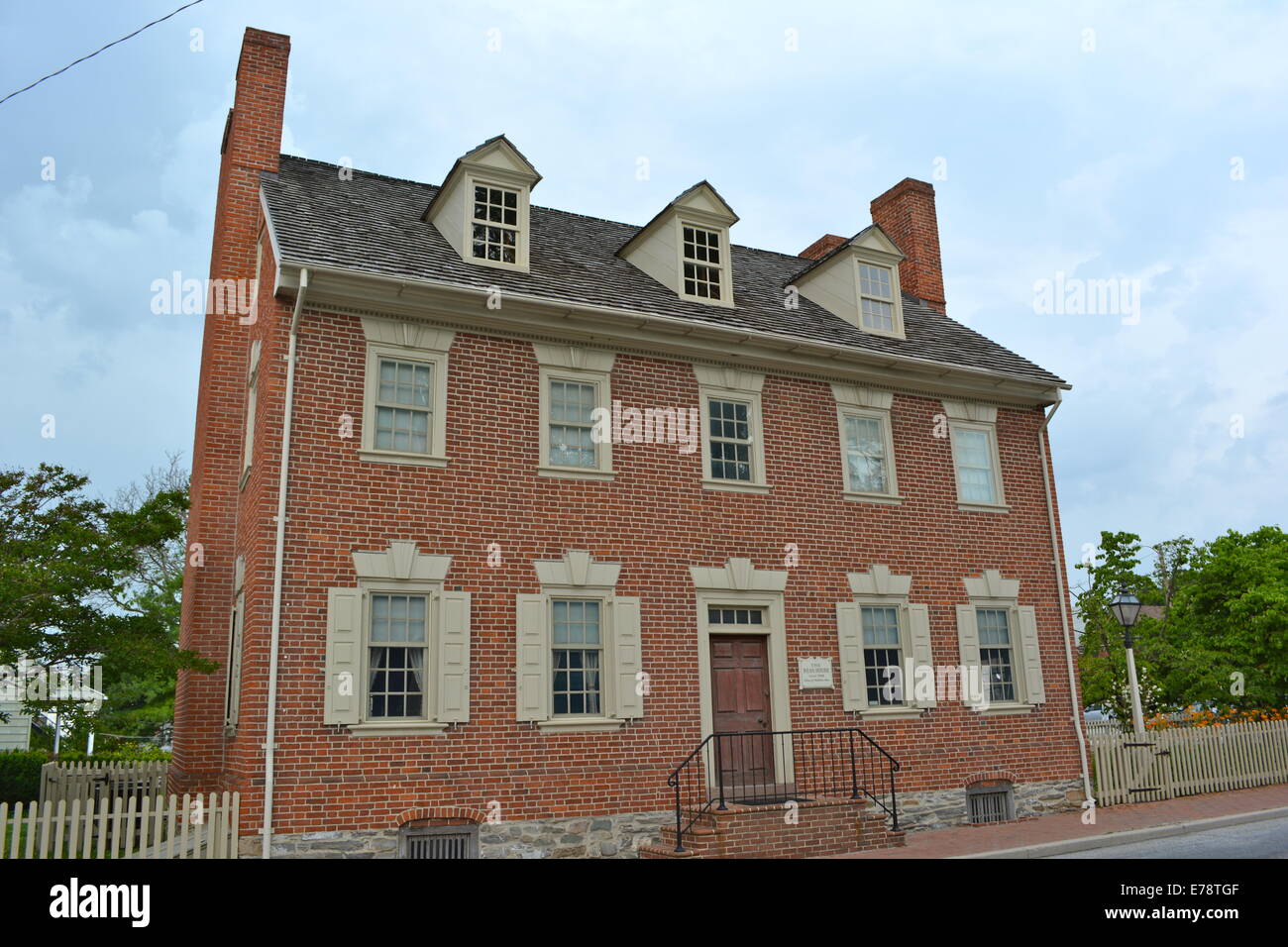 The George Nace (Neas) House, located at 113-115 West Chestnut Street ...