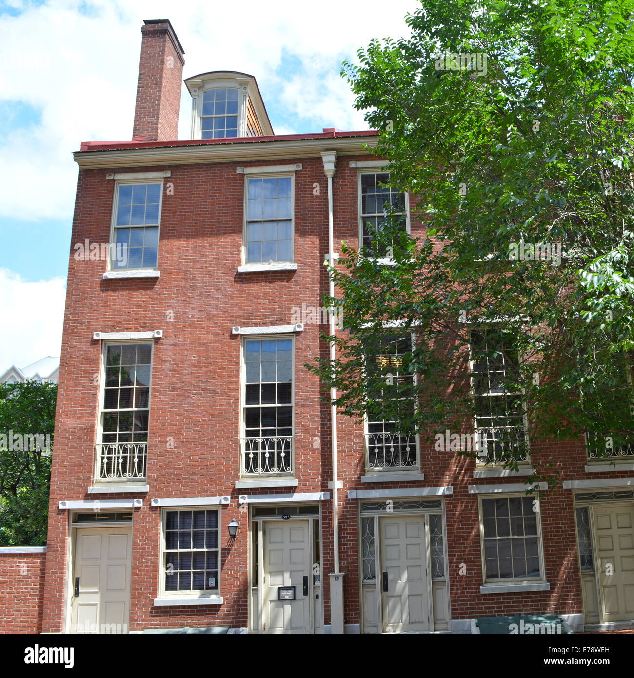 This building is located on Walnut Street in Philadelphia, Pennsylvania ...