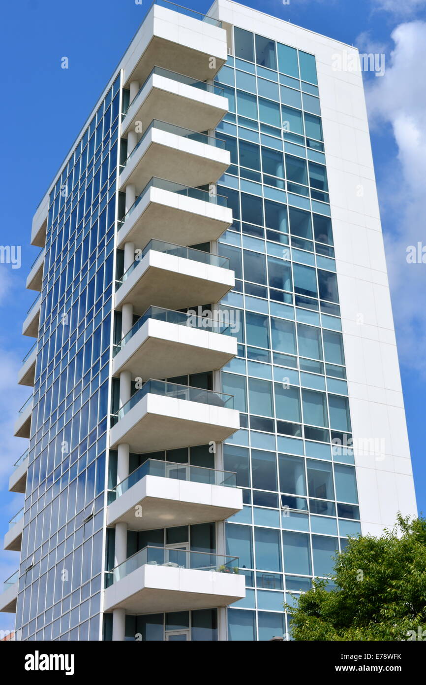 Walnut street philadelphia hi-res stock photography and images - Alamy