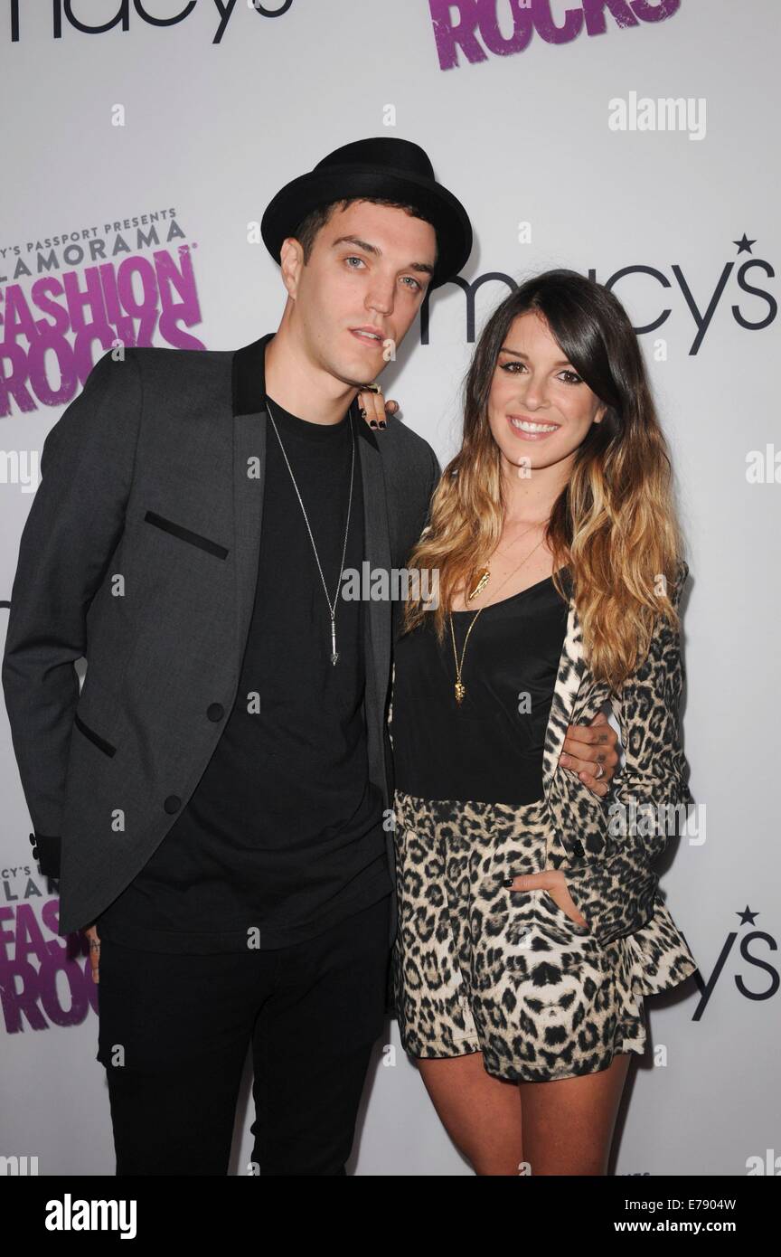 Shenae Grimes Beech High Resolution Stock Photography and Images - Alamy