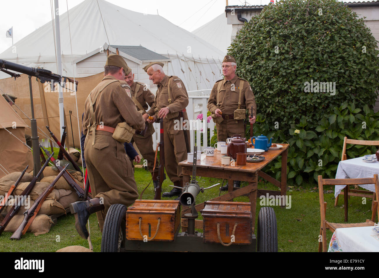 WW2 Home guard post Stock Photo - Alamy