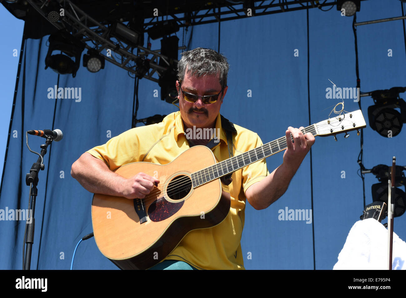Arrington, Virginia, USA. 6th Sep, 2014. Bluegrass legends LARRY KEEL ...