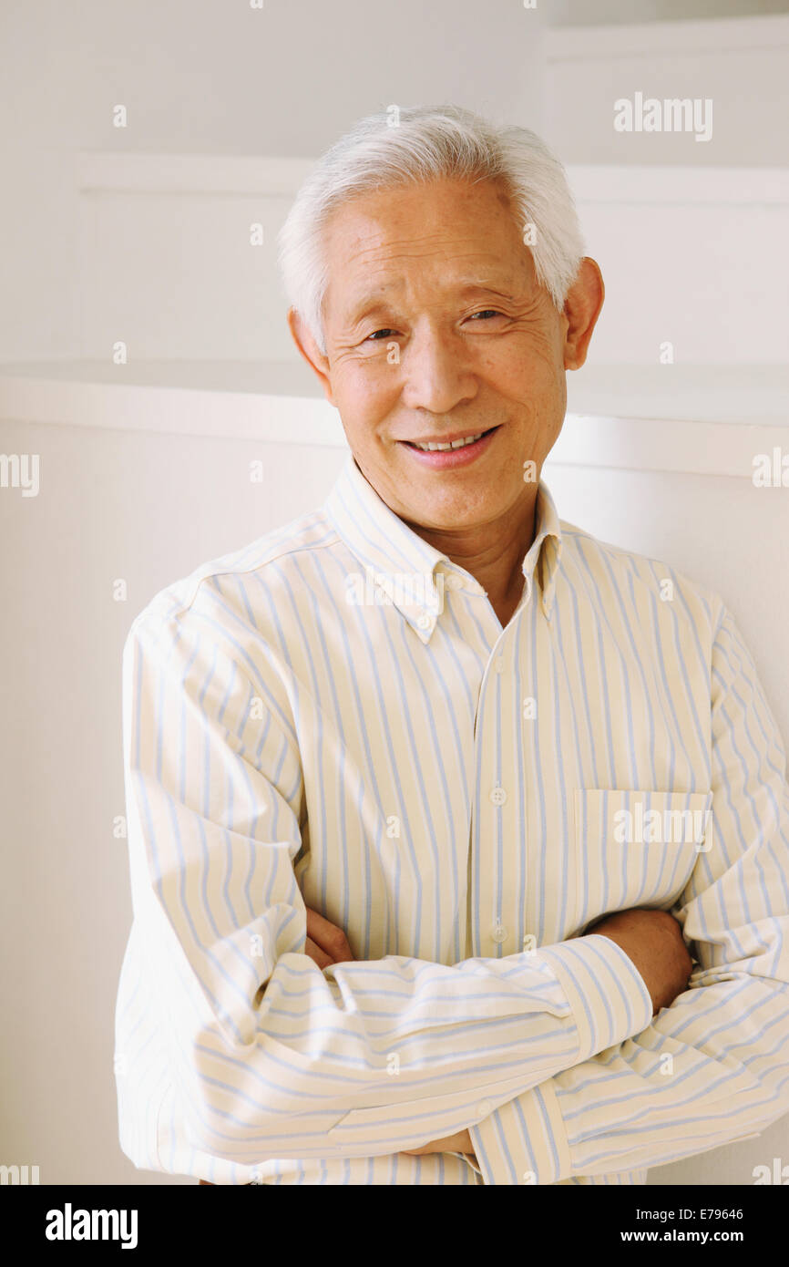 Senior adult Japanese man smiling Stock Photo - Alamy