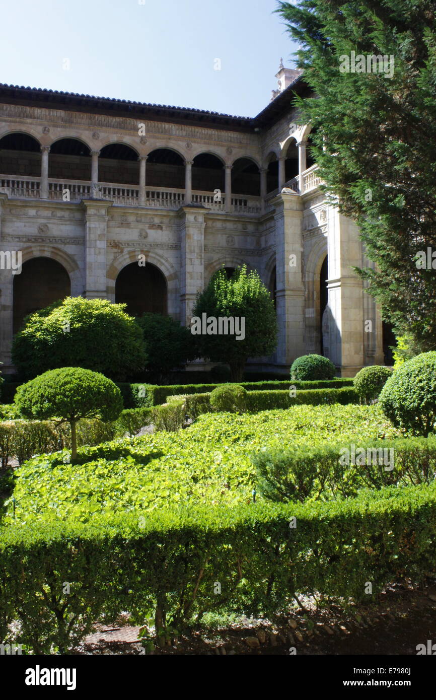 Garden inside the church which leads to the garden of the Basilica of ...