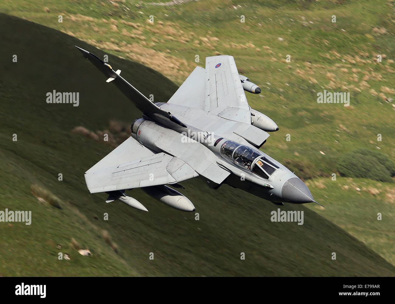 Raf tornado gr4 low flying hi-res stock photography and images - Alamy
