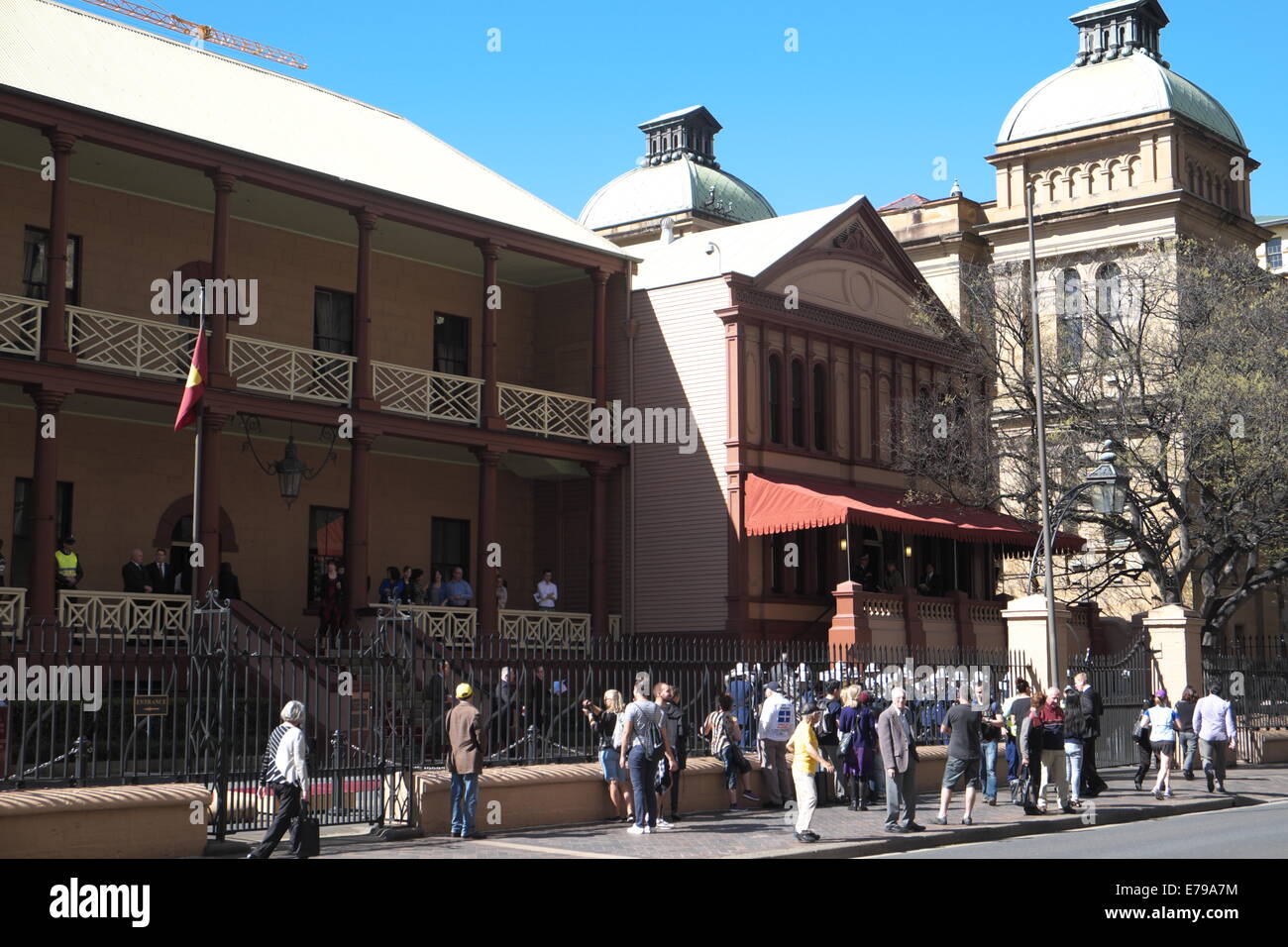 Parliament house sydney hi-res stock photography and images - Alamy