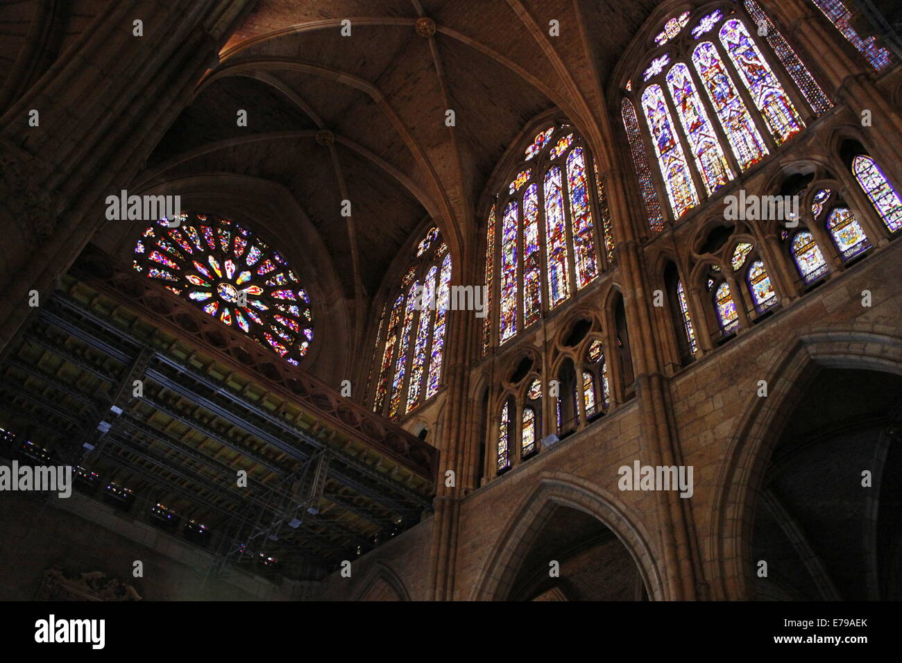 Inside cathedral leon cathedral hi-res stock photography and images - Alamy