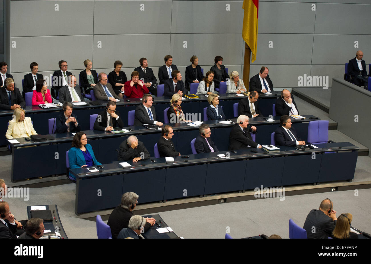 Berlin, Germany. 10th Sep, 2014. Cabinet members listen to the Polish ...