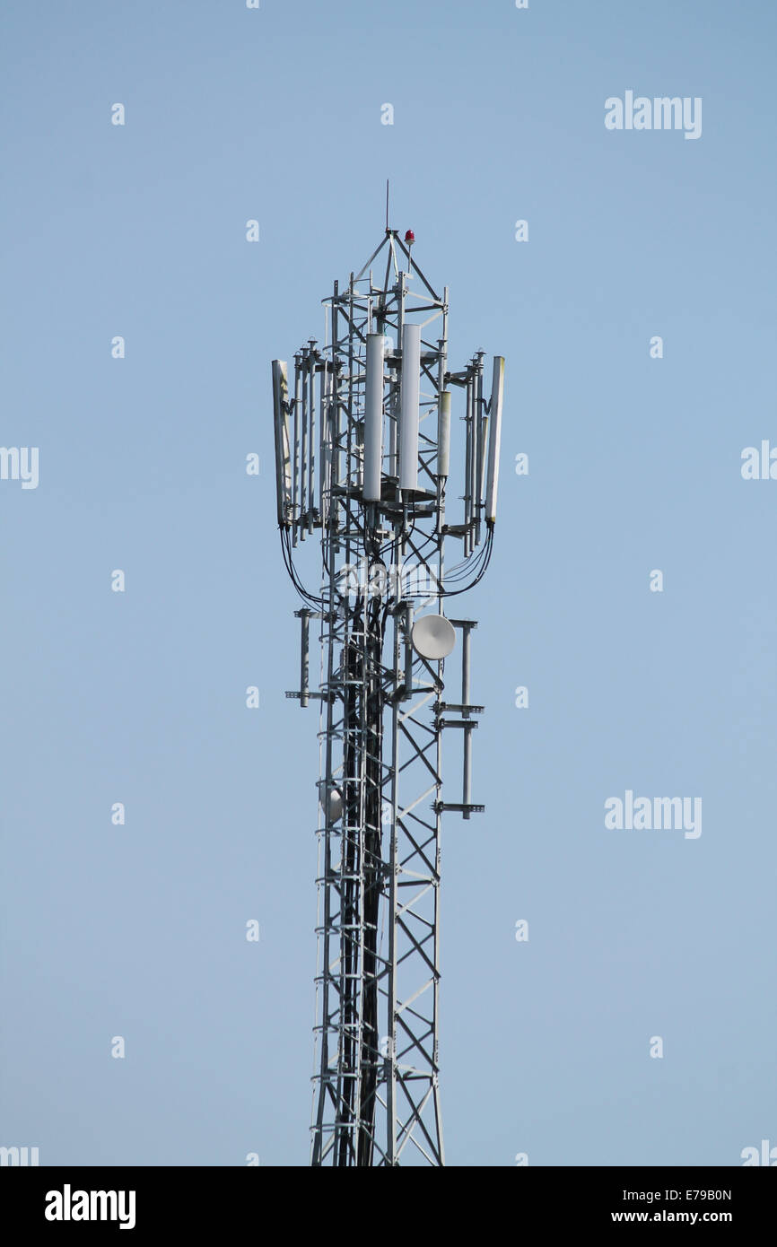 Mobile Phone Tower Stock Photo - Alamy