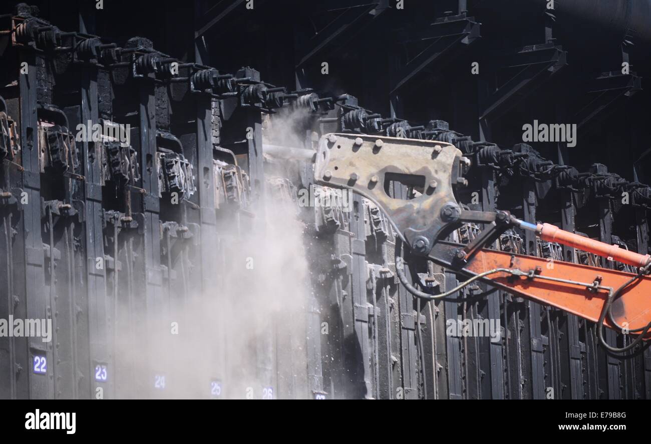 Anshan iron and steel group hi-res stock photography and images - Alamy