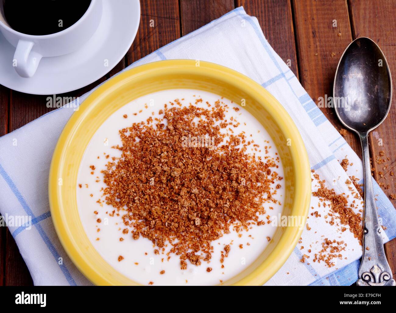 Yogurt and coffee hi-res stock photography and images - Alamy