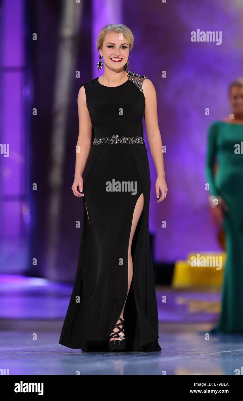 Atlantic City, NJ, USA. 9th Sep, 2014. Miss New Hampshire Megan Cooley ...