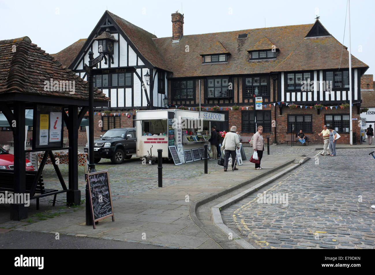 Dover town hi-res stock photography and images - Alamy