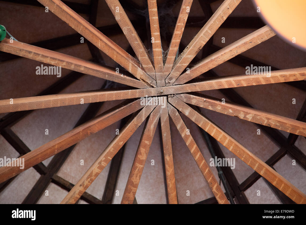 Wood spokes wheel hi-res stock photography and images - Alamy