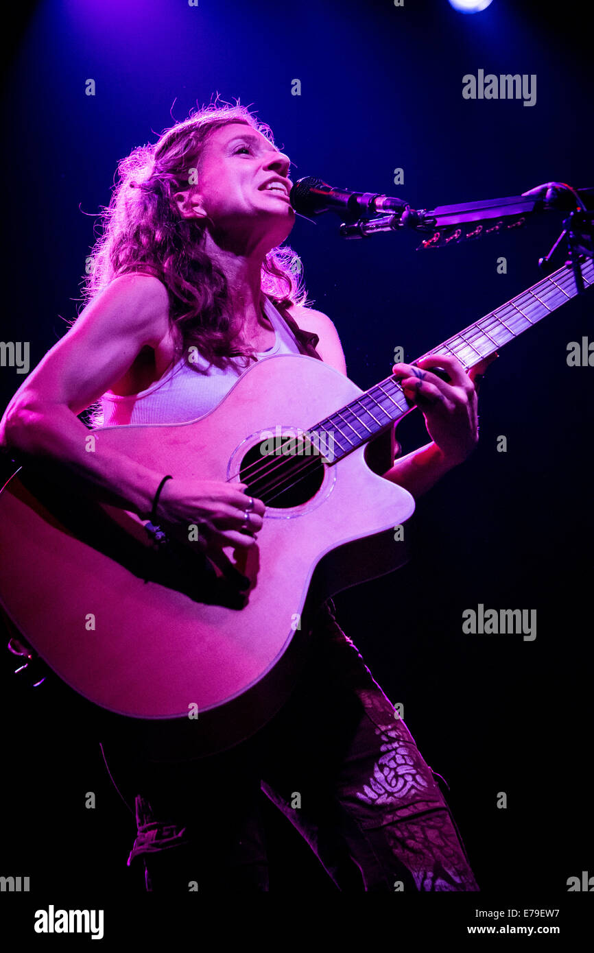 Ani difranco hi-res stock photography and images - Alamy