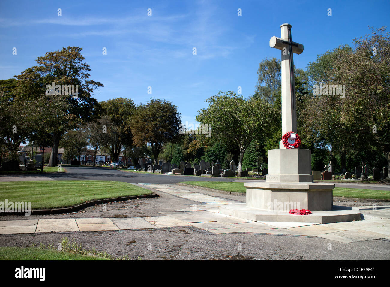 War memorial in Yardley Cemetery, Birmingham, West Midlands, England ...