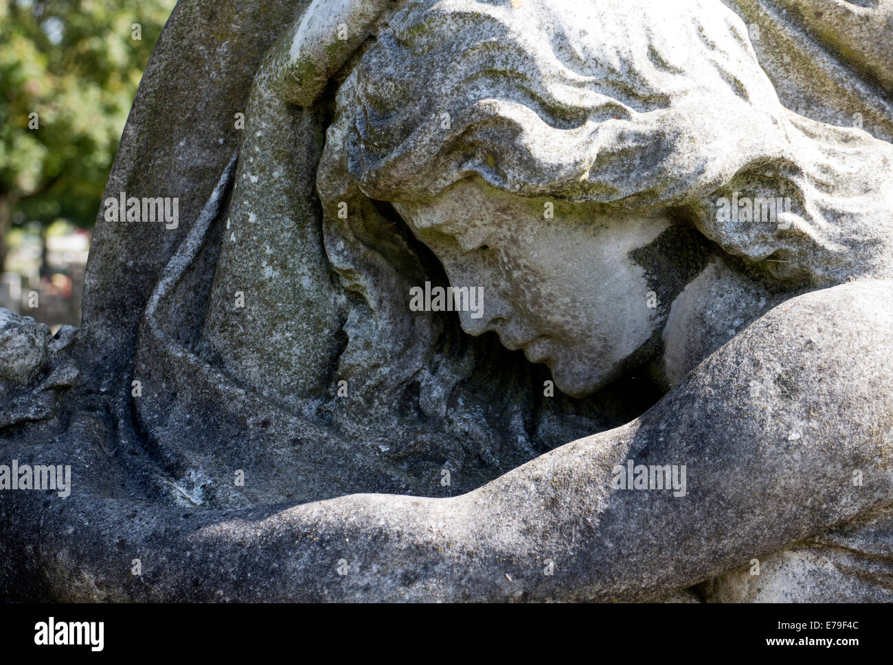 Angel detail on gravestone in Yardley Cemetery, Birmingham, West ...