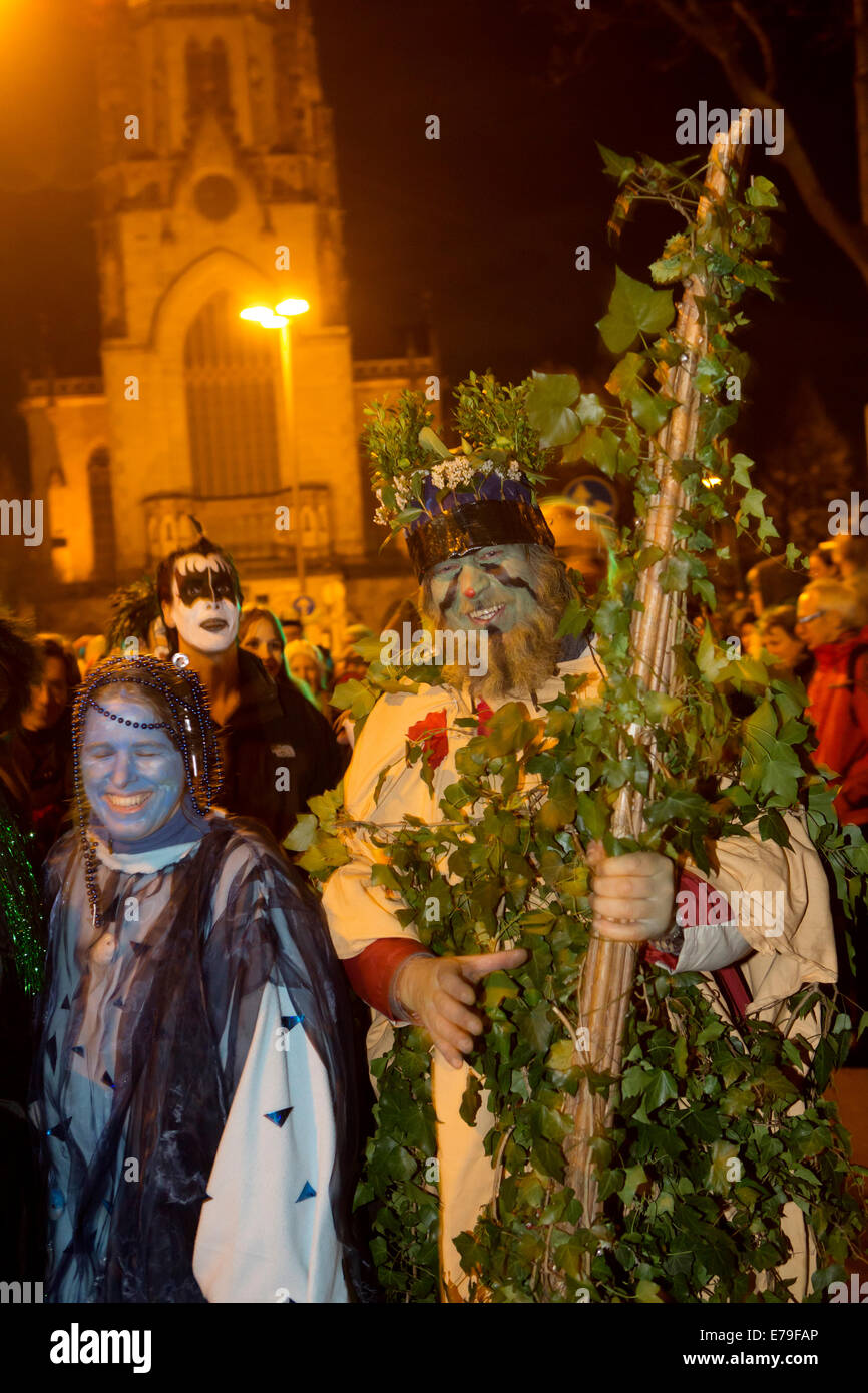 Ghosts procession at the Cologne Carnival in Agnesviertel Stock Photo ...