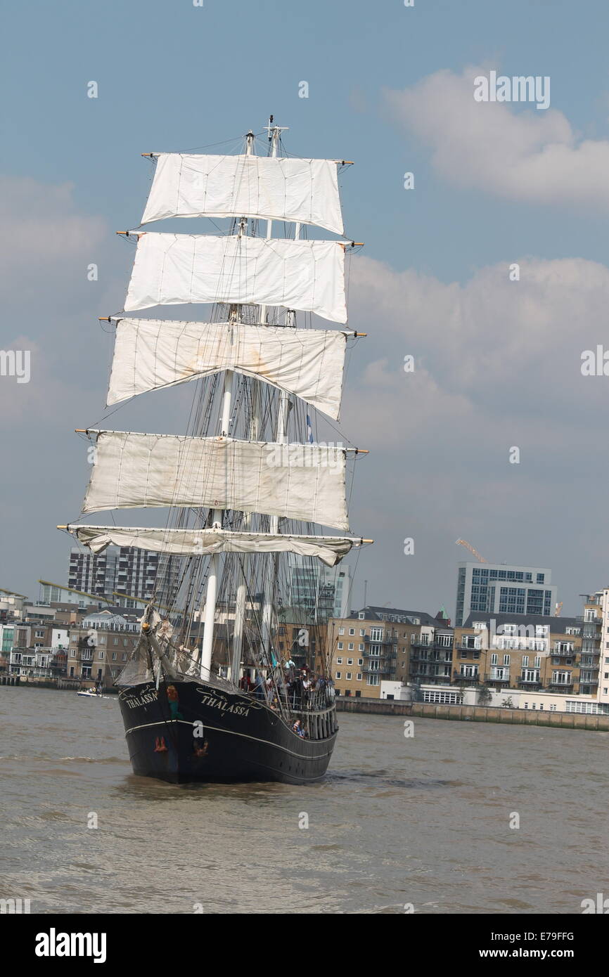 Tall Ship Festival 2014 - Parade of Sail Stock Photo - Alamy