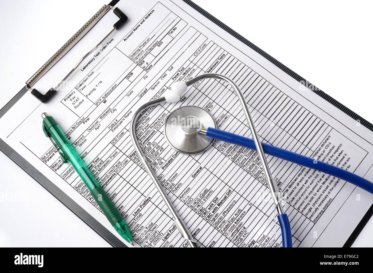 Medical chart with stethoscope and pen, ready to fill Stock Photo - Alamy