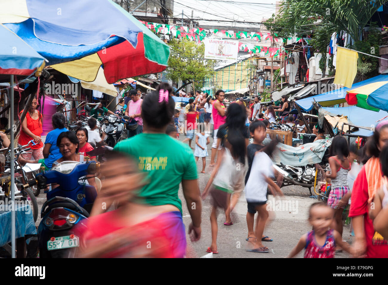 Street scene, Barangay Pasil, Cebu City, Philippines Stock Photo - Alamy