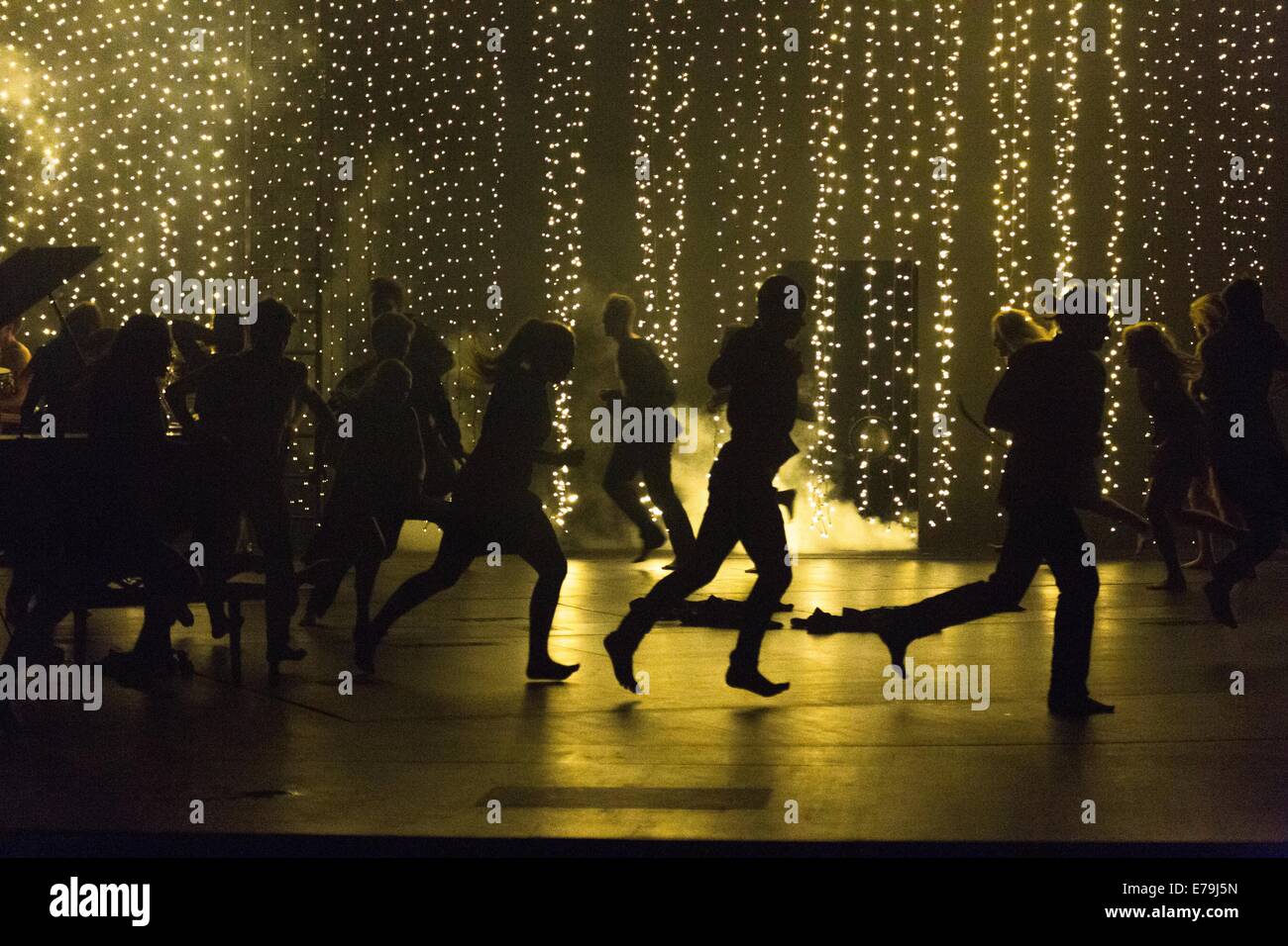 Shakespeare's drama "Romeo and Juliet" had a successfull opening night ...