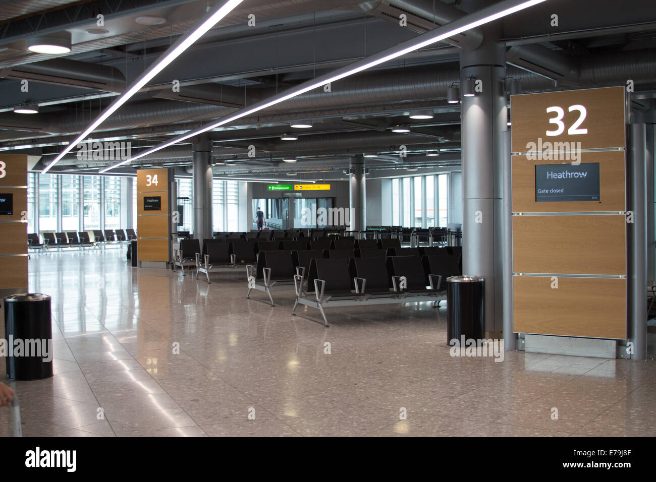 Heathrow terminal 3 gates hi-res stock photography and images - Alamy